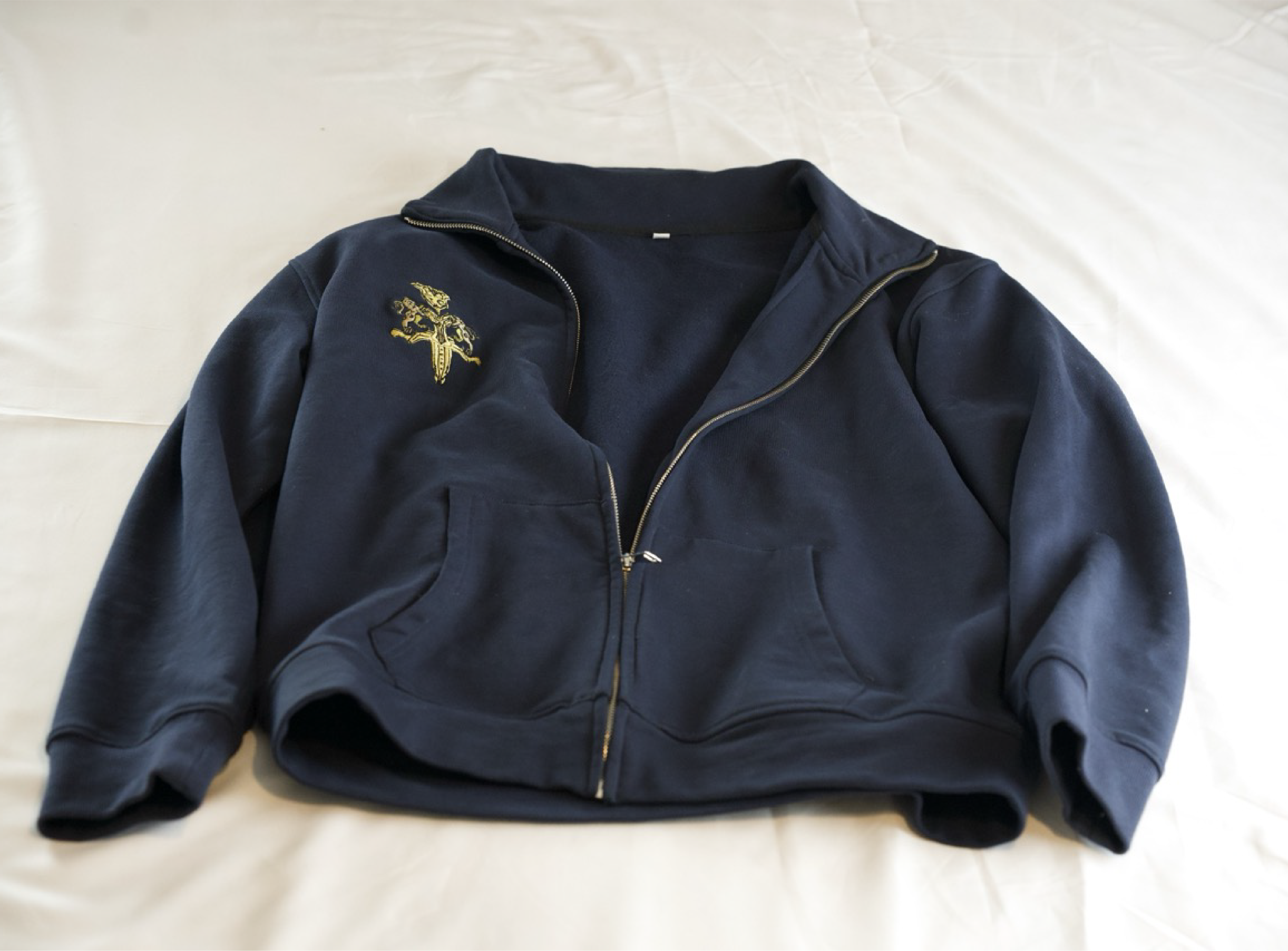 BLEACH INSPIRED DEATH & STRAWBERRY FLEECE – POYOPOP